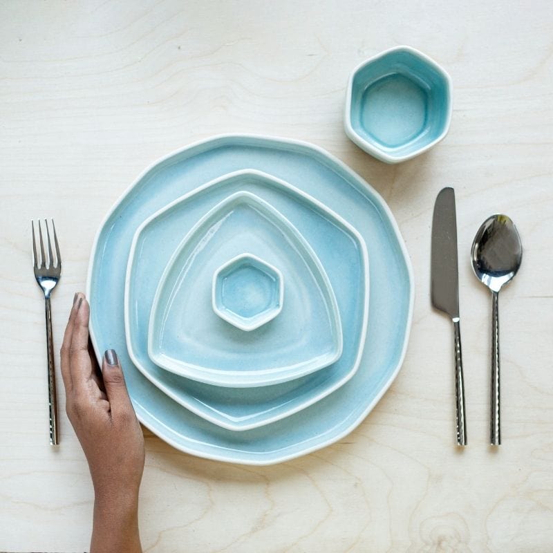 Aqua Forma Ceramic Dinner Spread (31 pieces) - Stoneware Ceramic ...